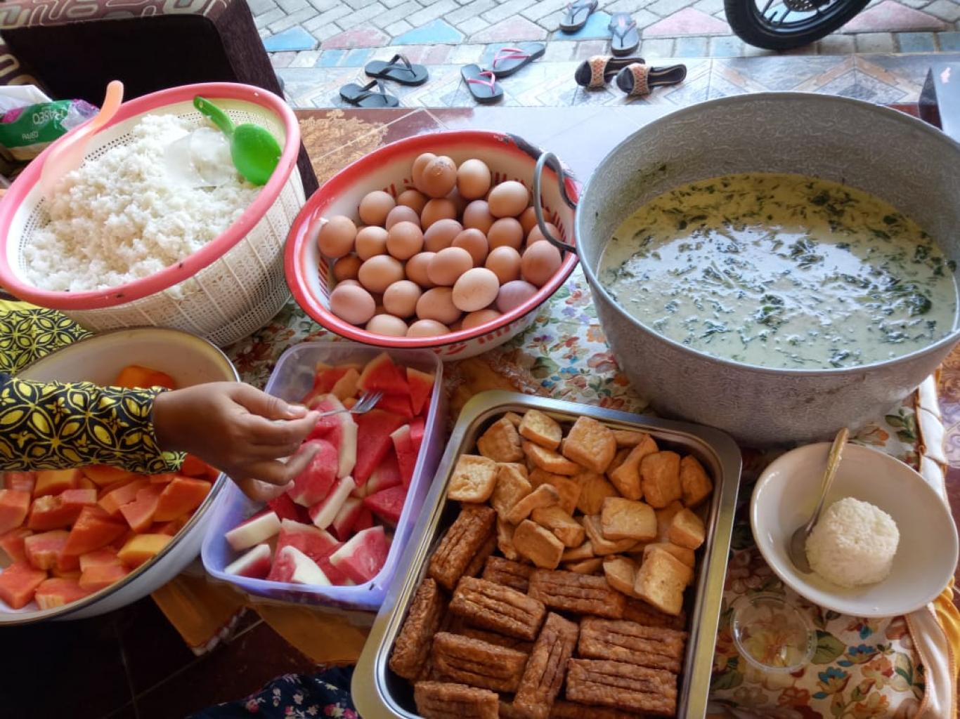 PMT di POSYANDU TAWING - Website Desa NGADISUKO